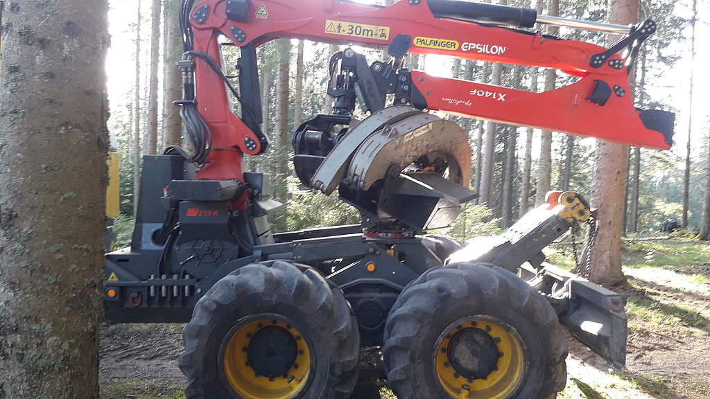 Gebrauchtmaschinen - Welte Forstmaschinen, Kombimaschinen ...