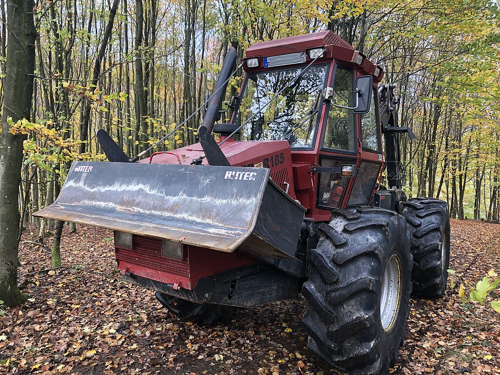 Gebrauchtmaschinen - Welte Forstmaschinen, Kombimaschinen ...